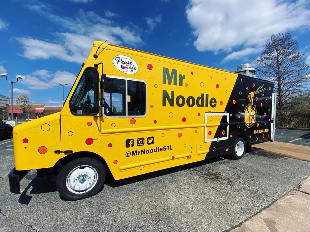 Mr. Noodle Food Truck offers hand-pulled lo mein around STL