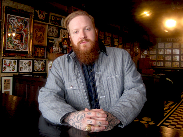 St. Louis Apron Maker Knife & Flag Hosting Launch Party at 4 Hands ...