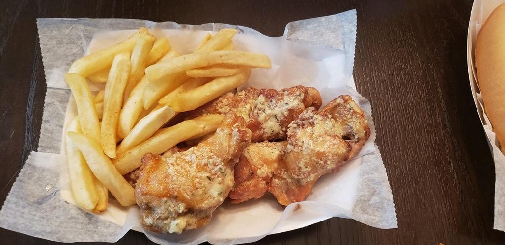 SNS Goodies Food Truck serves American classics in O'Fallon