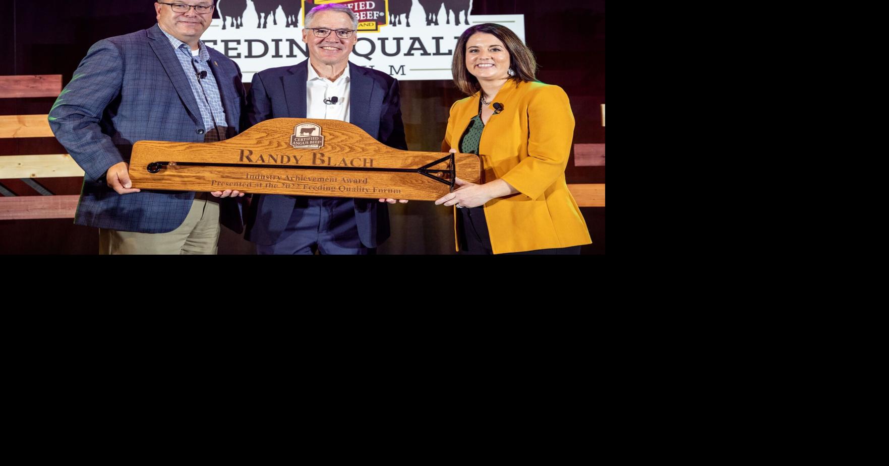Four Decades Devoted to Cattlemen | Beef News | feedlotmagazine.com