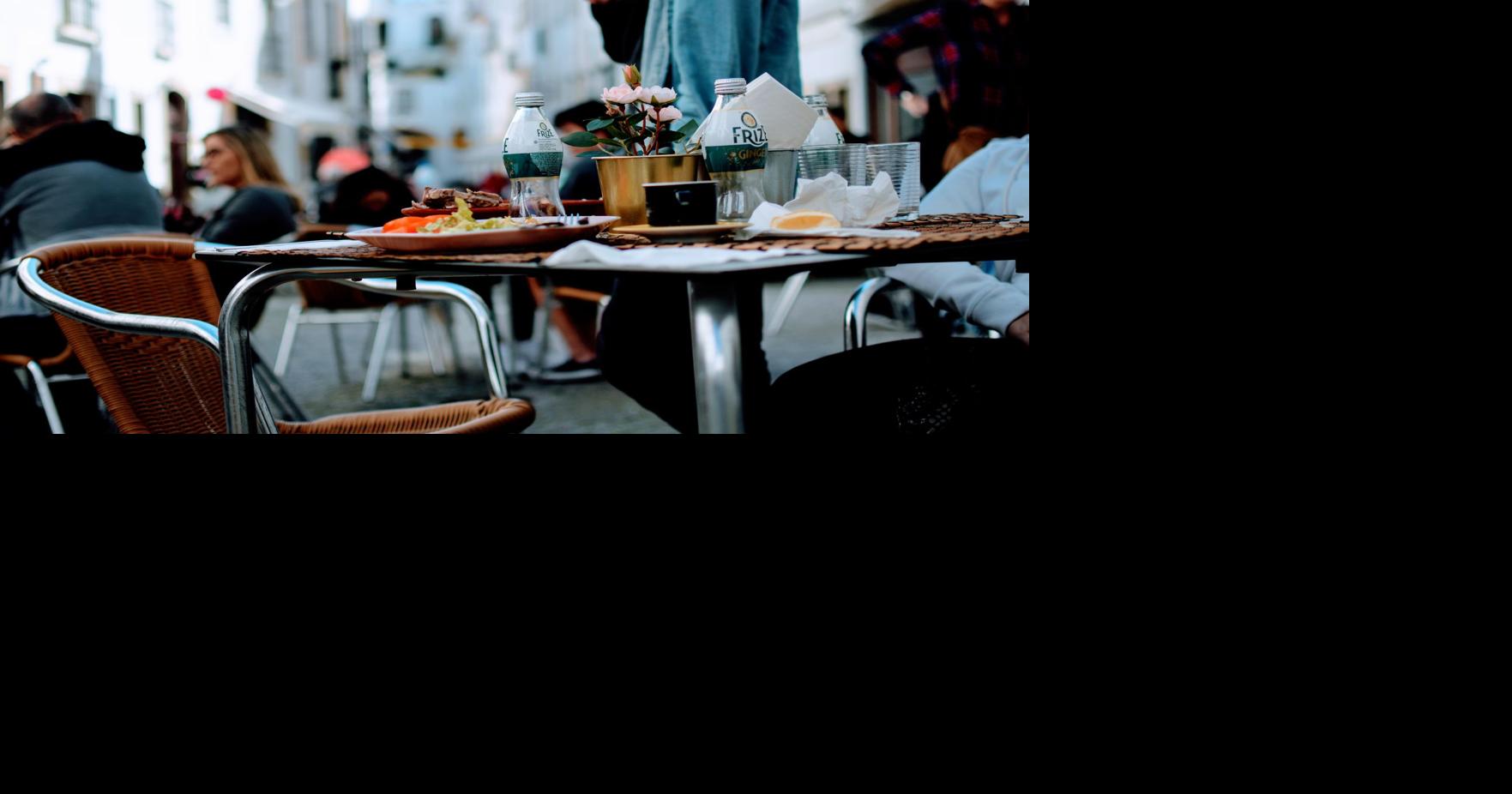 The 5 Signs of an Outdated Restaurant | Featured | finehomesandliving.com