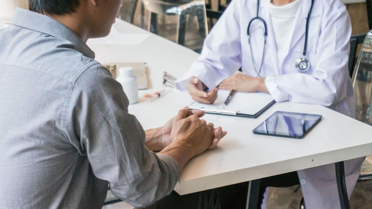 Government-Backed Health Insurance Plans vs. Private Plans: Which Is ...