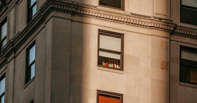 Elevate Your Home's Style With These Innovative Cordless Window Shades ...