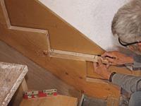 A Step-by-Step for Trimming Stairs | Featured | finehomesandliving.com