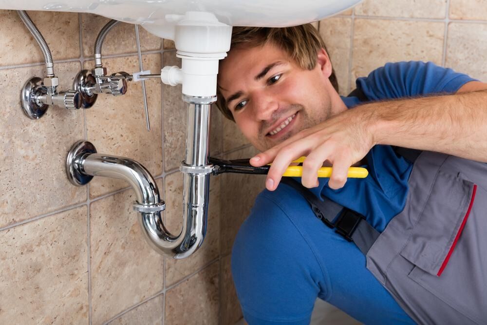 5 Benefits of Hiring a Licensed Plumbing Contractor for Your Home ...