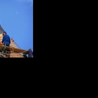 Choosing the Right Roofing Contractor: What to Look for and Avoid ...