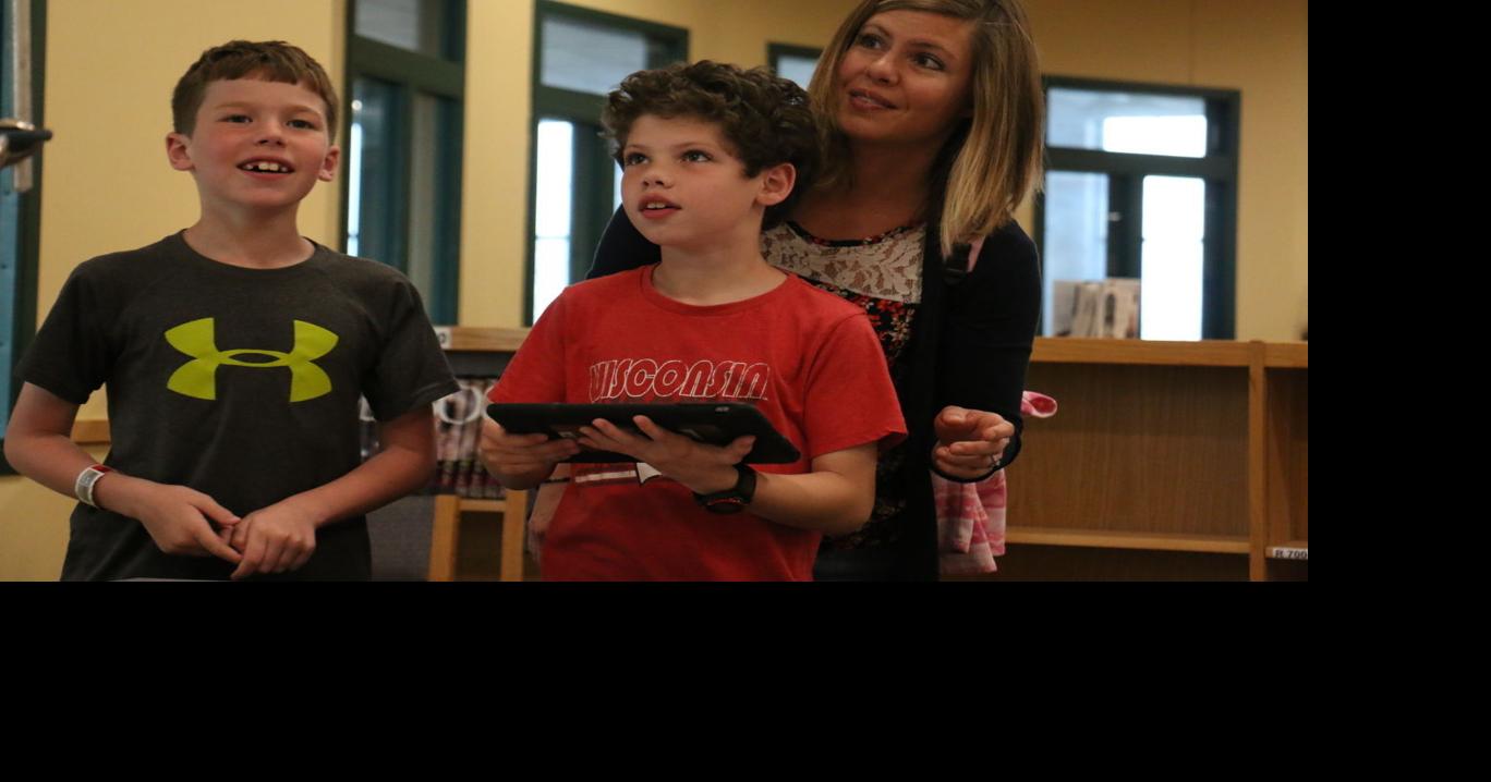 SOMS shows off STEM | SCHOOLS | fitchburgstar.com