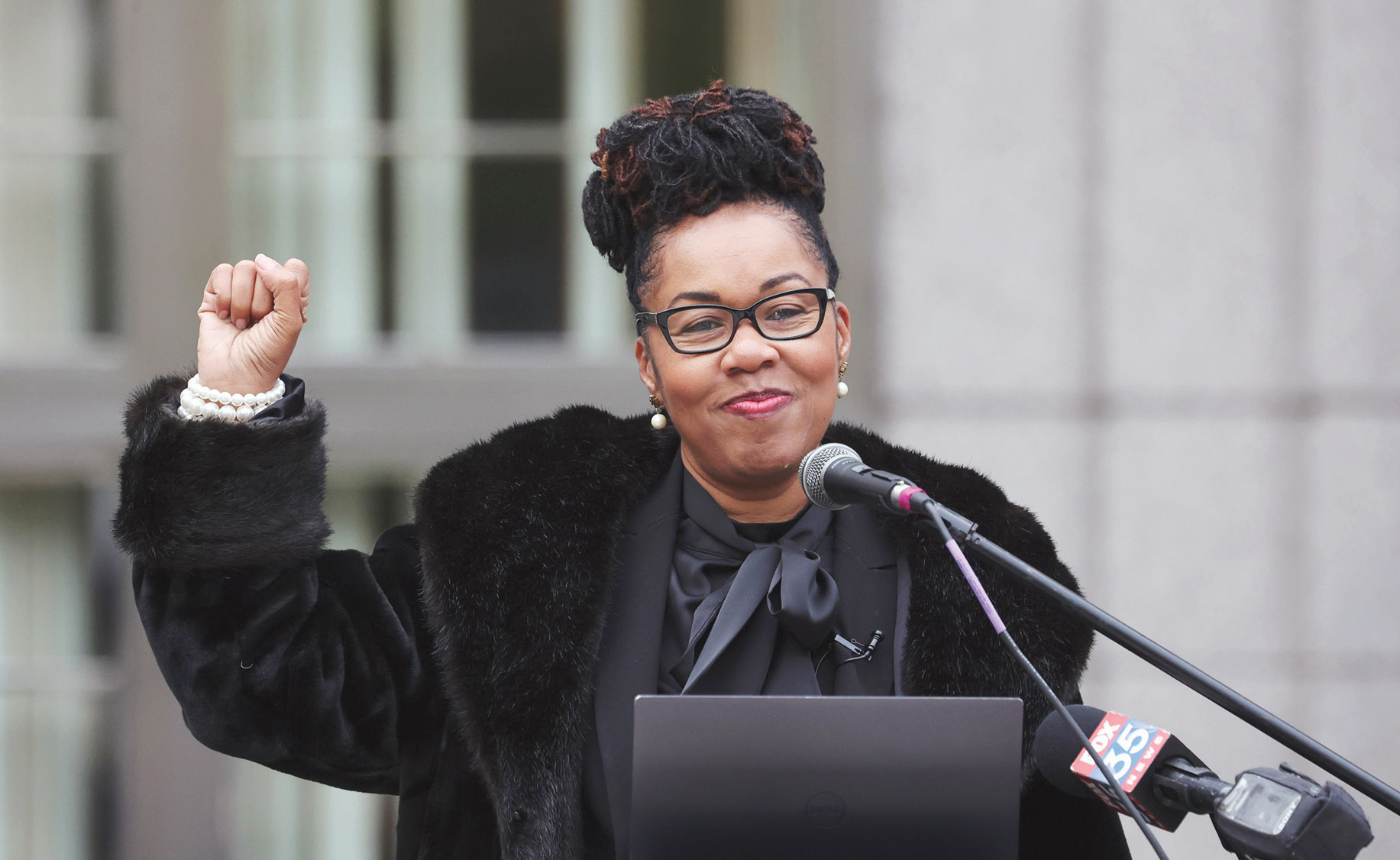 Florida AG targets state attorney after she unveils new policy for case ...