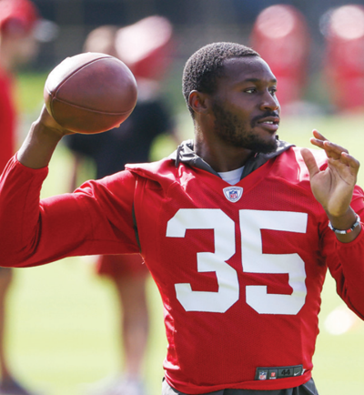 For Jamel Dean, holding on to football could be key to staying with ...