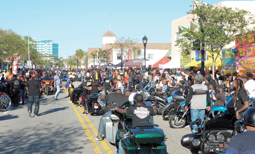 Big crowds at Bike Week | News | flcourier.com