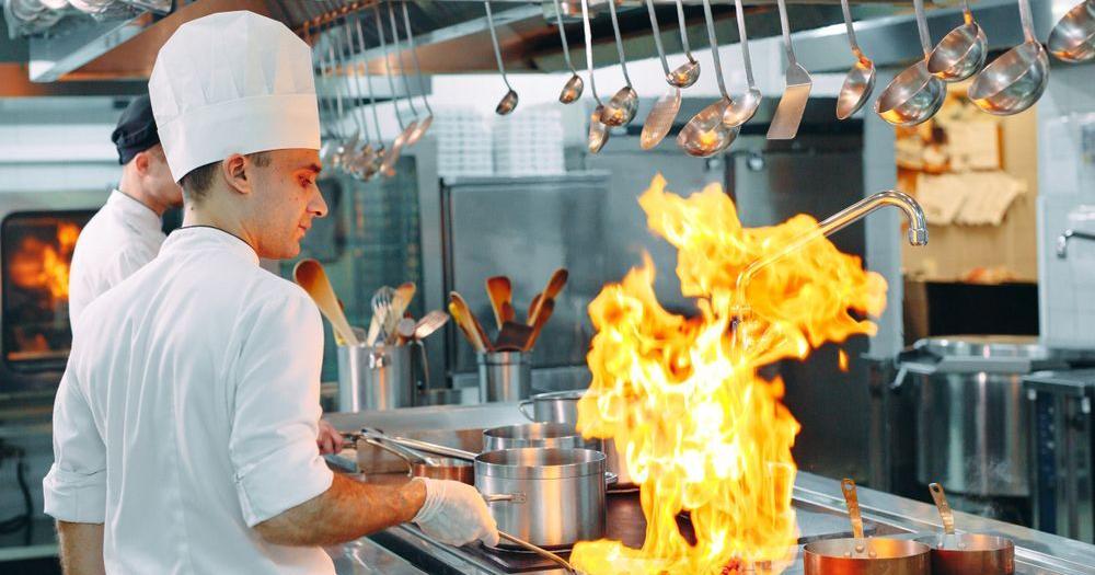 How to Prevent Kitchen Burns and Protect Your Chefs | The FSN Feed ...
