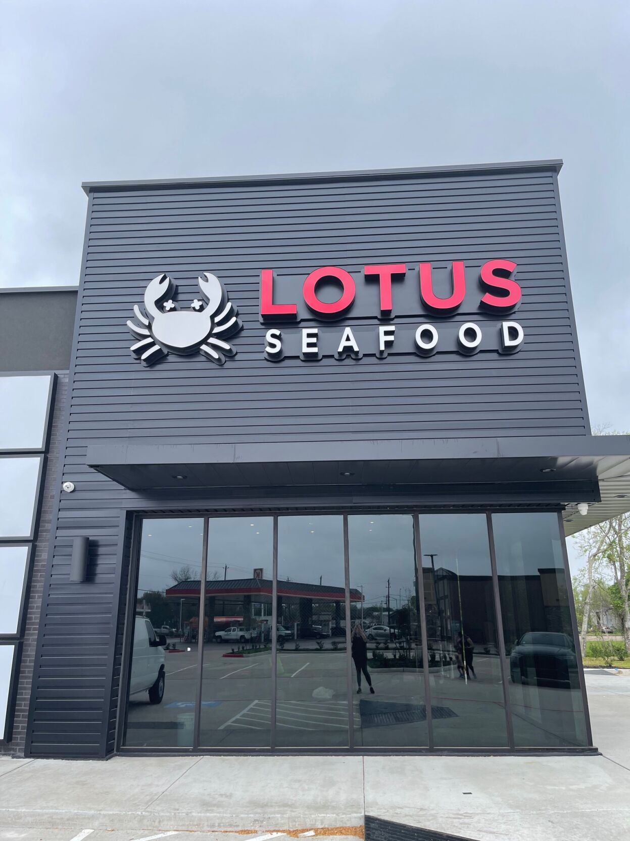 Nibbles and Sips: Lotus Seafood hosts grand opening | Culture ...