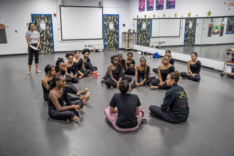 Willowridge High School dance team enjoys visit from Dance Theatre of ...