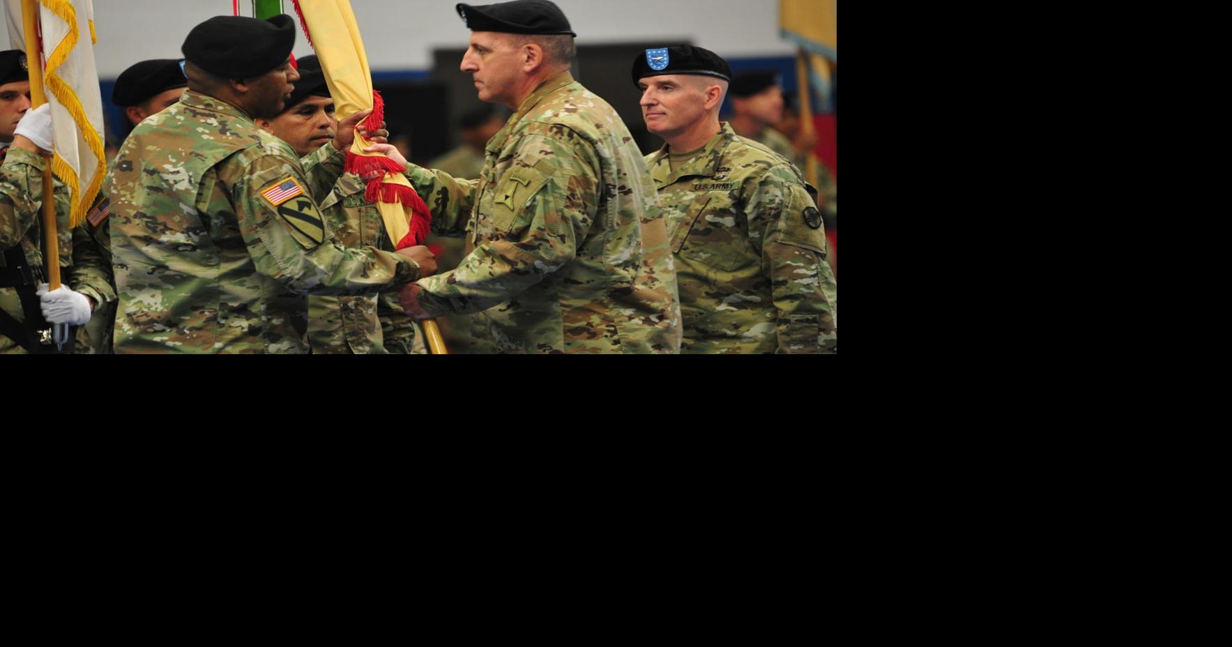 13th ESC hosts change of command | News | forthoodsentinel.com