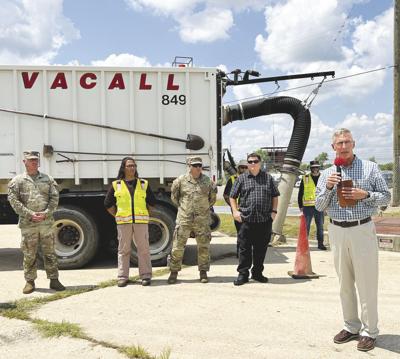 Leaders Tour Motor Pool Assess Compliance News Forthoodsentinel