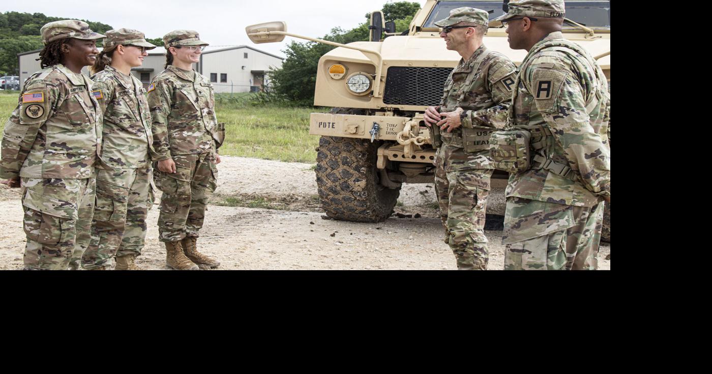 All-female MRAP gunnery crew awarded | News | forthoodsentinel.com