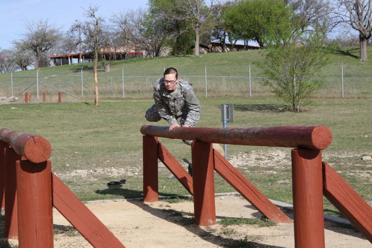 Phantom Warrior Academy conducts air assault open house for Soldiers ...