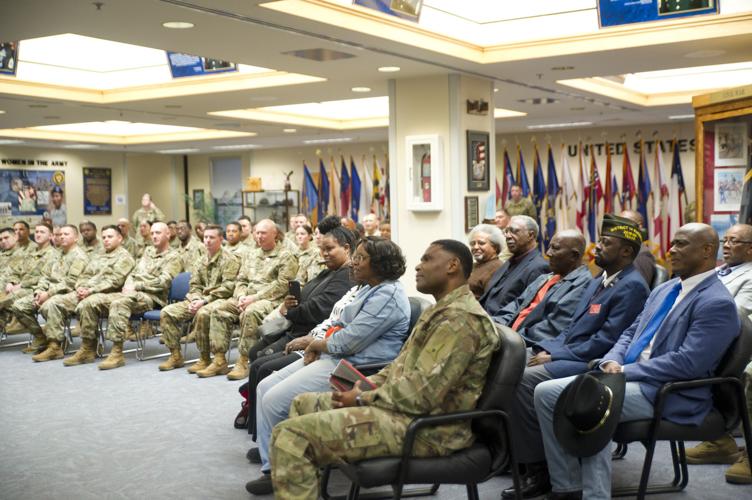 Historic 1st Cav CSM speaks during ceremony | News | forthoodsentinel.com