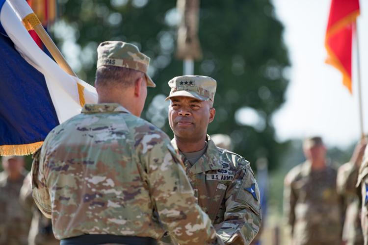 III Armored Corps changes commanders | News | forthoodsentinel.com