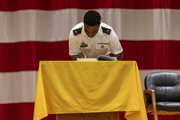 1st Cav welcomes inductees | Living | forthoodsentinel.com