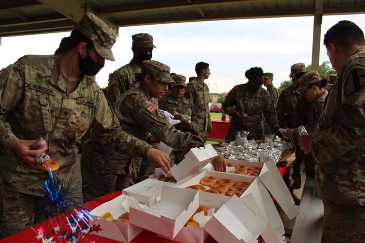 10 Soldiers, civilian receive AG Corps awards | News | forthoodsentinel.com