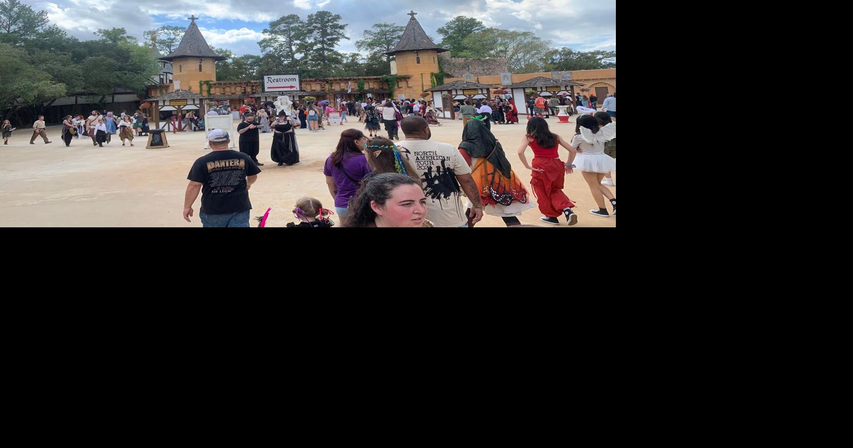 Ren fest offers tons of medieval flair | Traveling Soldier ...