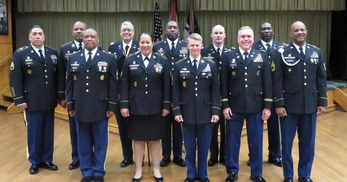 III Corps and Fort Hood honors 11 retiring Soldiers | Living ...
