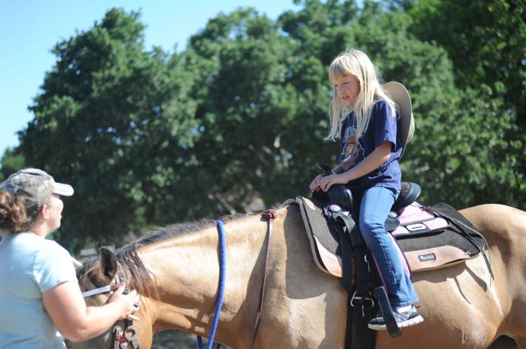 BLORA Ranch provides healing through Hoofbeats for Heroes | Living ...