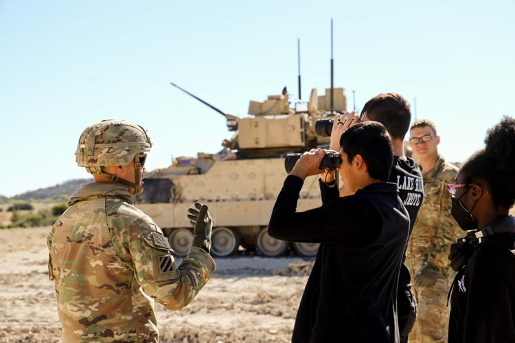 JROTC cadets have taste of CAV life | News | forthoodsentinel.com
