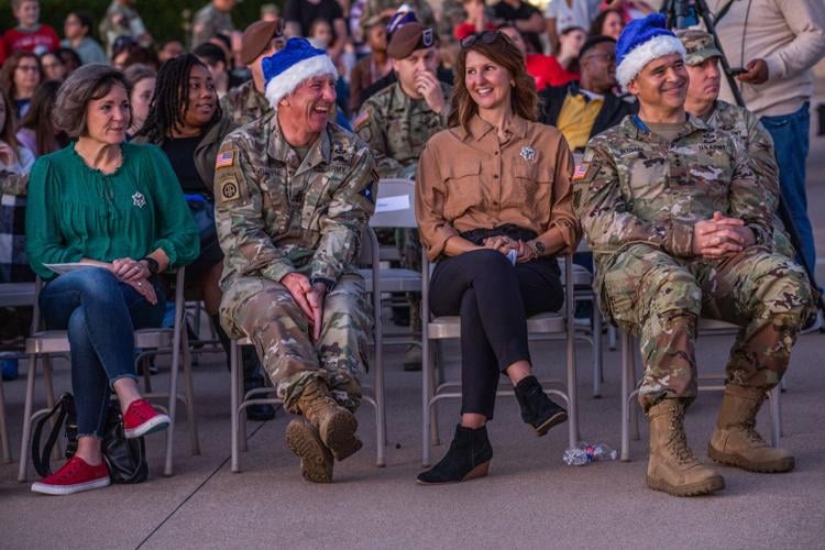 Command team lights up sky | News | forthoodsentinel.com