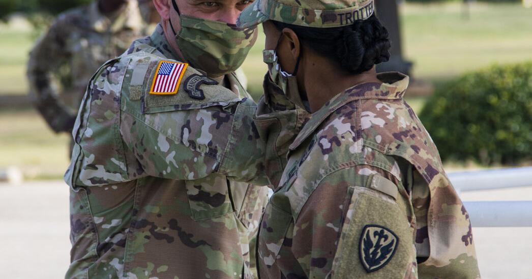 504th EMIB command changes hands | News | forthoodsentinel.com