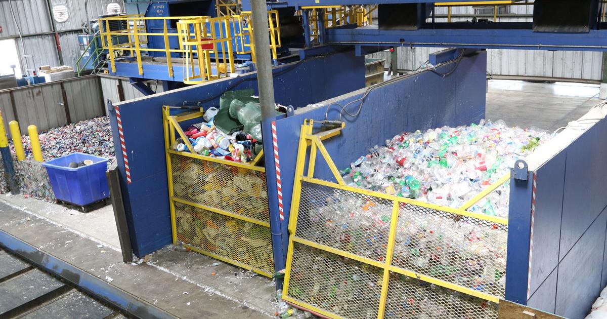 Recycling aids community, environment | Editorial | forthoodsentinel.com