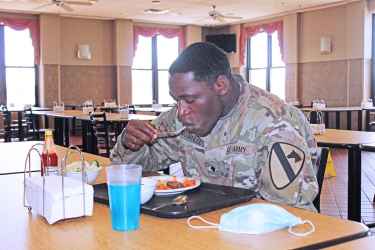 DFACs reopen dining room seating | News | forthoodsentinel.com