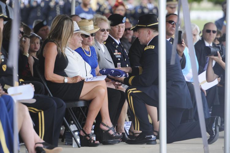 Central Texas bids farewell to retired Gen Shoemaker | News ...
