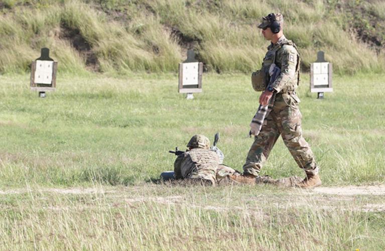 Bayonet Soldiers train Red Bull Soldiers during MRE | News ...
