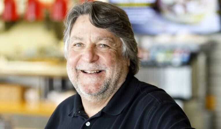 Longtime Subway Operator Signs Multi-Unit Deal with Chick N Max ...