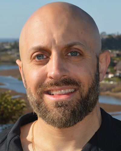 Matt Ensero, President, Wing It On! | | franchisetimes.com