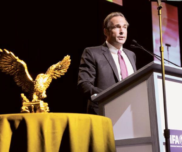 Record-Breaking | Article Archive | franchisetimes.com