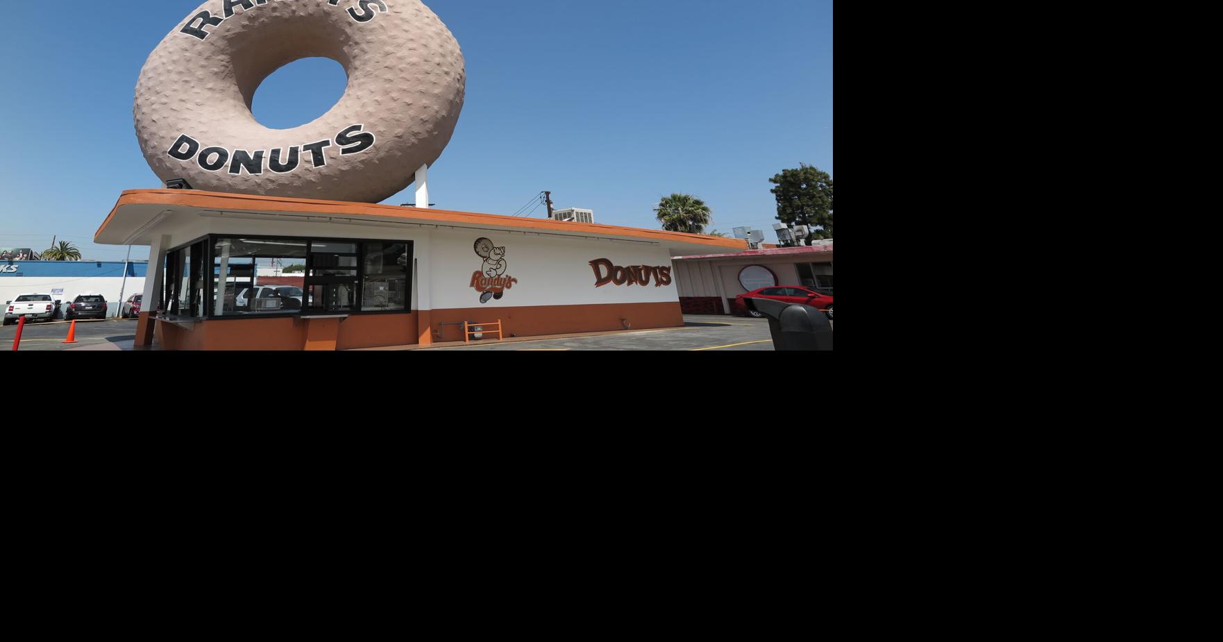 Randy’s Donuts Embarks on Major Franchise Expansion | Franchise News ...