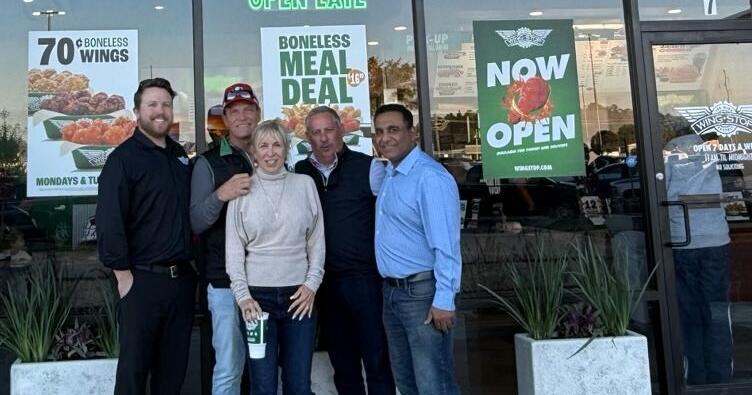 Wingstop Franchisees Combine Forces in Florida to Form MoMagic ...