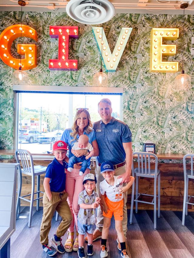 Mission-driven, Tacos 4 Life Founders Figure Out the Business Side ...