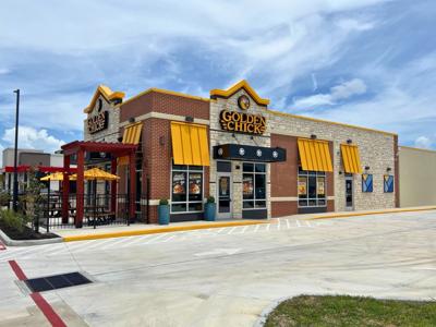 Subway Franchisees Expand Portfolio With Golden Chick Deal | Franchise ...