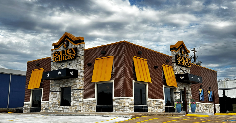 Franchisee SXThree Fuels Golden Chick Expansion | Franchise News ...