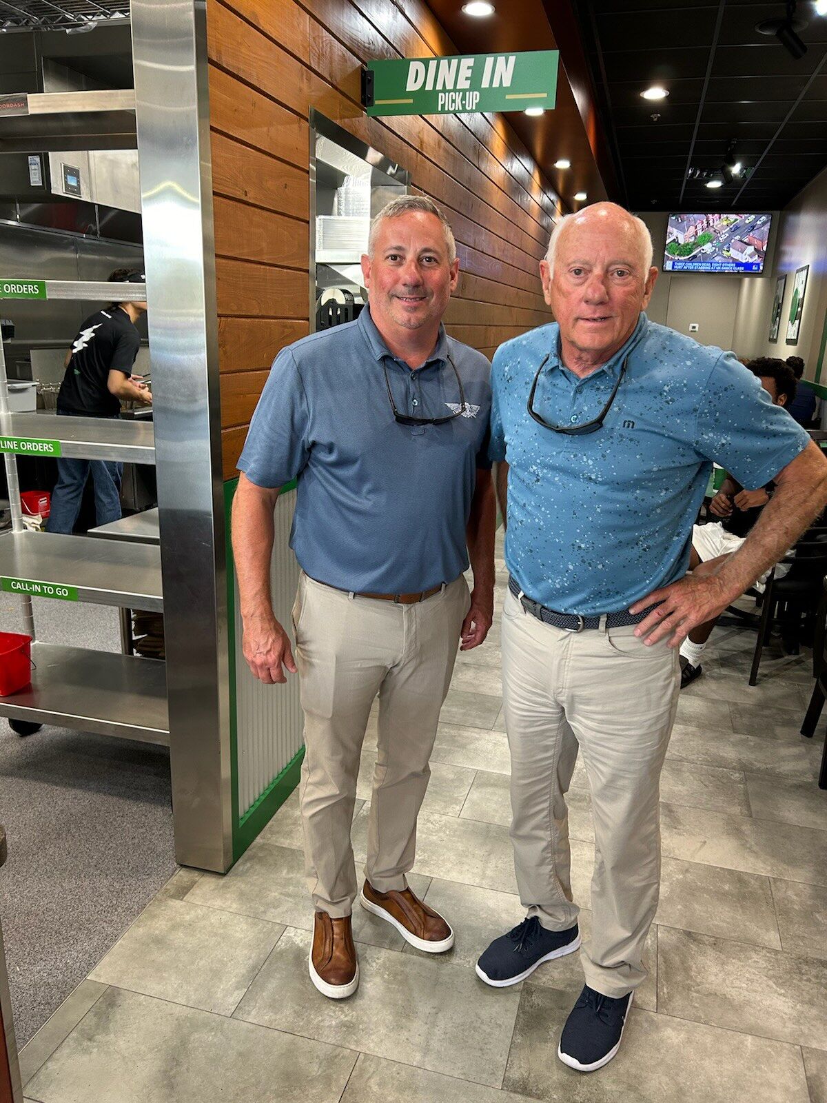 Wingstop Franchisees Combine Forces in Florida to Form MoMagic ...