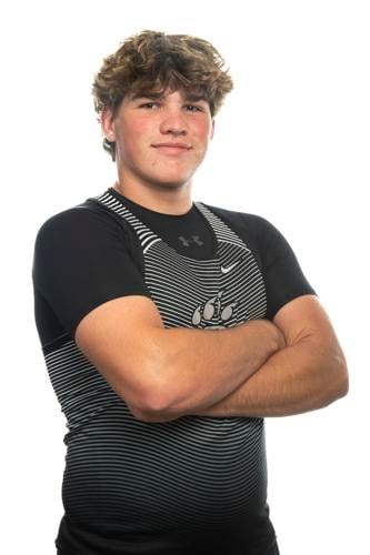 Hawks’ Amefia sheds nerves, triple jumps to state gold as one of 6 ...