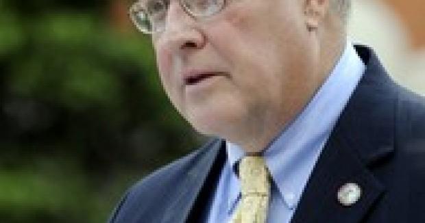 Former Alderman Imhoff announces bid for county commissioner seat ...