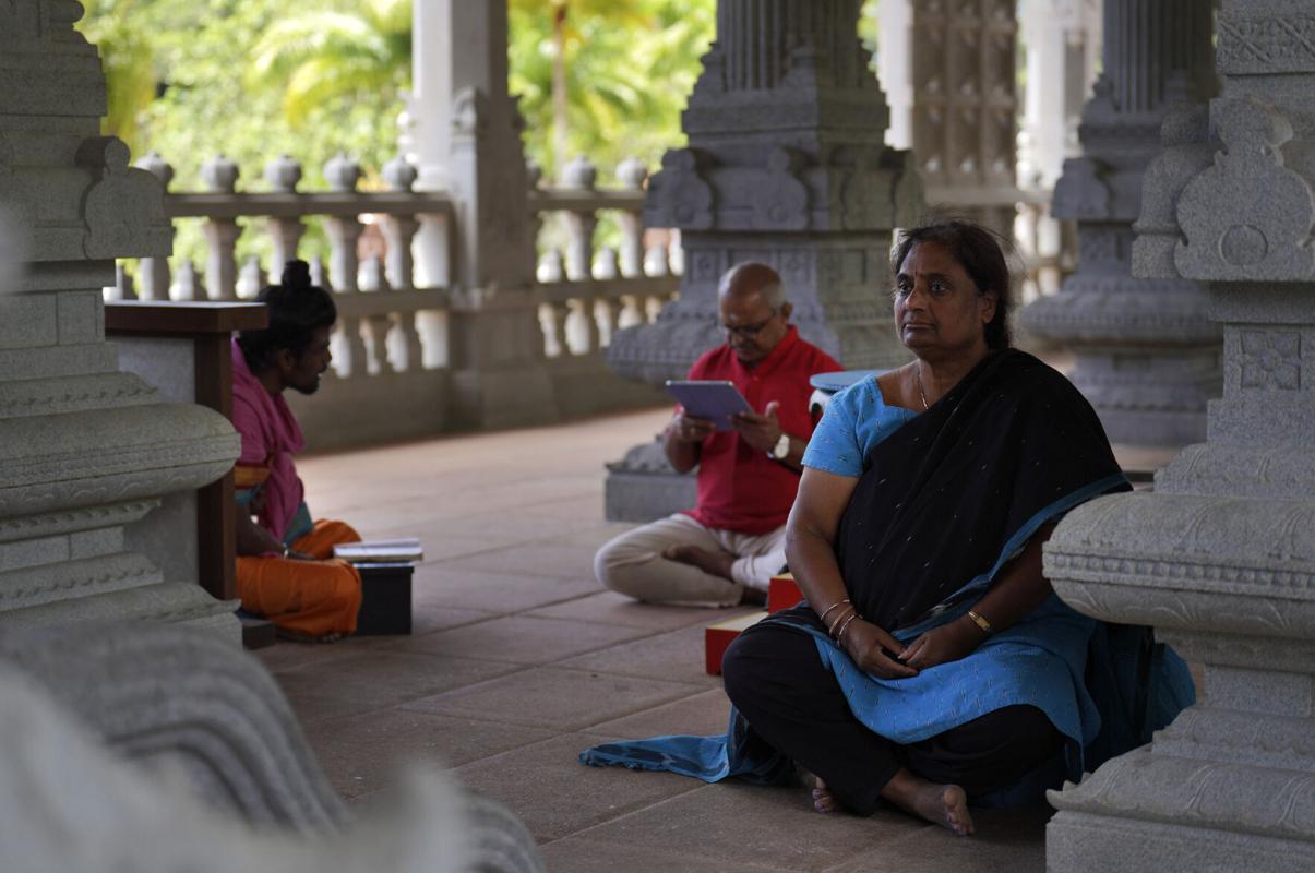 How a massive all-granite, hand-carved Hindu temple ended up on Hawaii ...