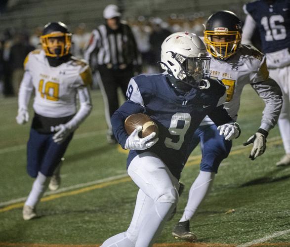 Hawks football rides defense to state semis for first time since 2012 ...
