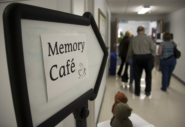 Memory Cafe offers social gathering for those with Alzheimer's ...