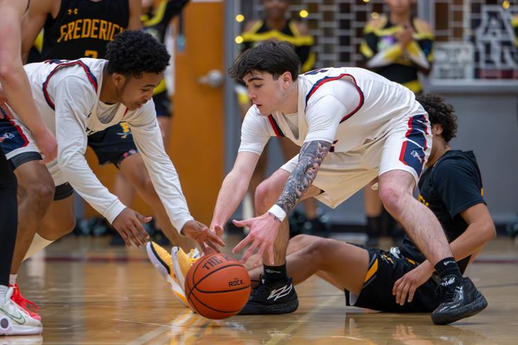 Photos: Thomas Johnson-Frederick Basketball | High School Sports | fredericknewspost.com